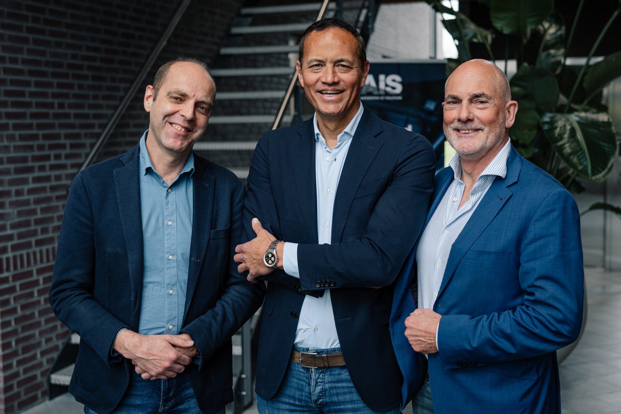 Services - WinCar Automotive ICT Solutions